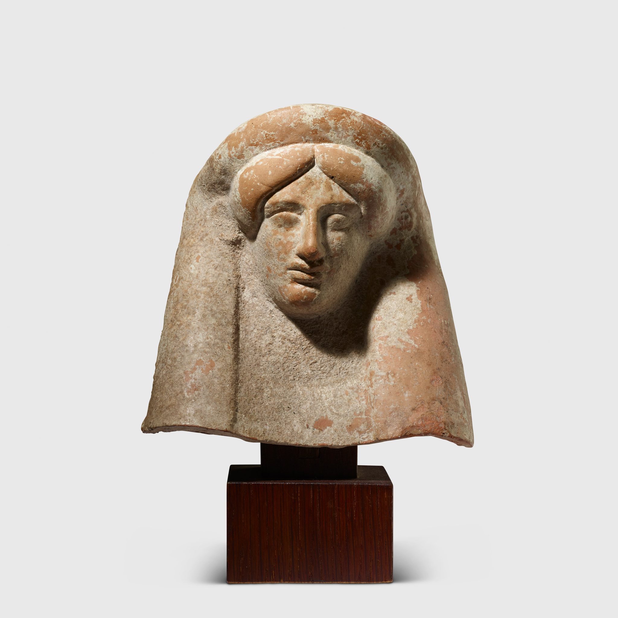 ANCIENT GREEK TERRACOTTA PROTOME OF A LADY EASTERN MEDITERNENA, C. 5TH ...