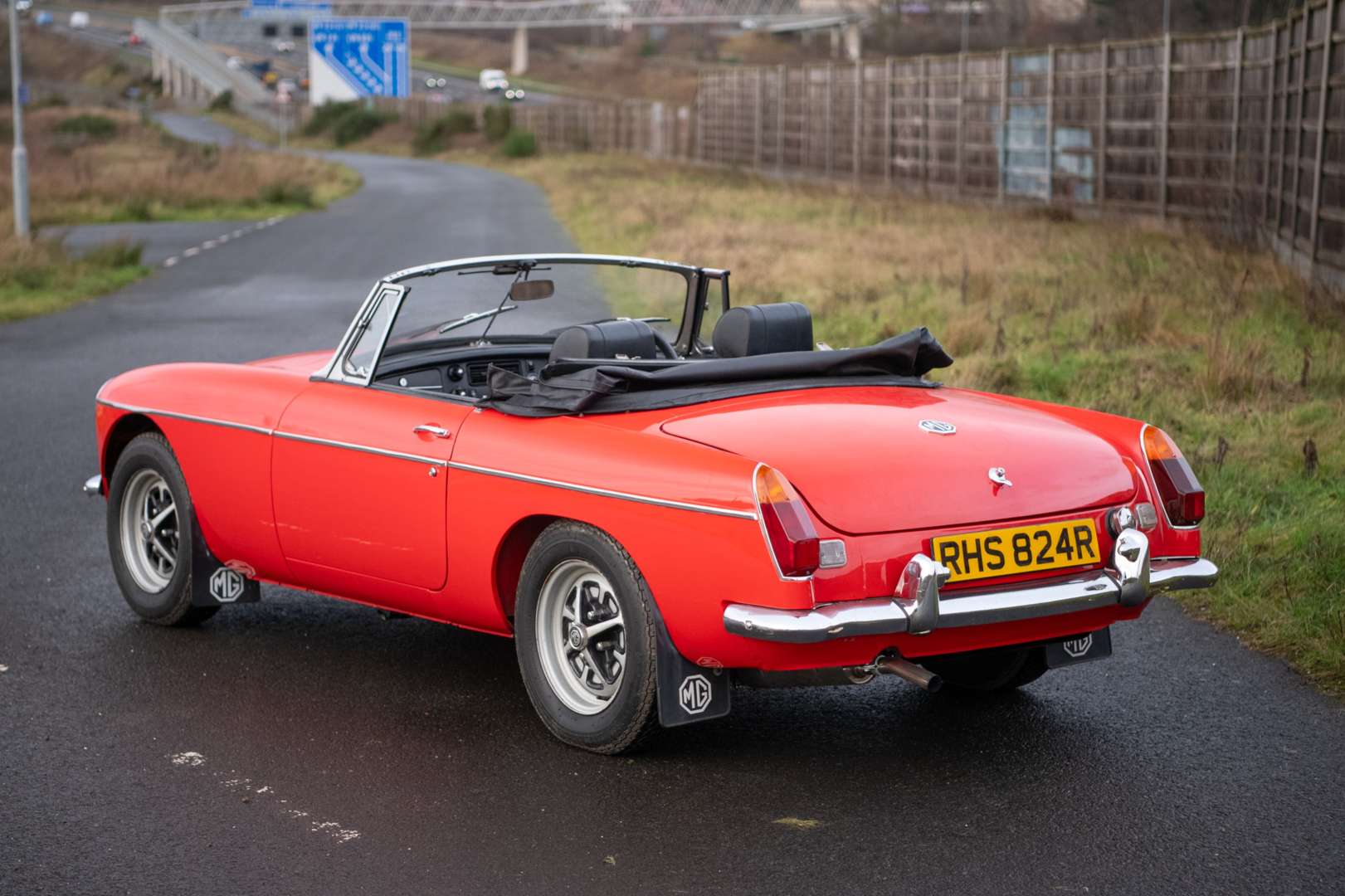 For Sale | 1976 MG B Roadster