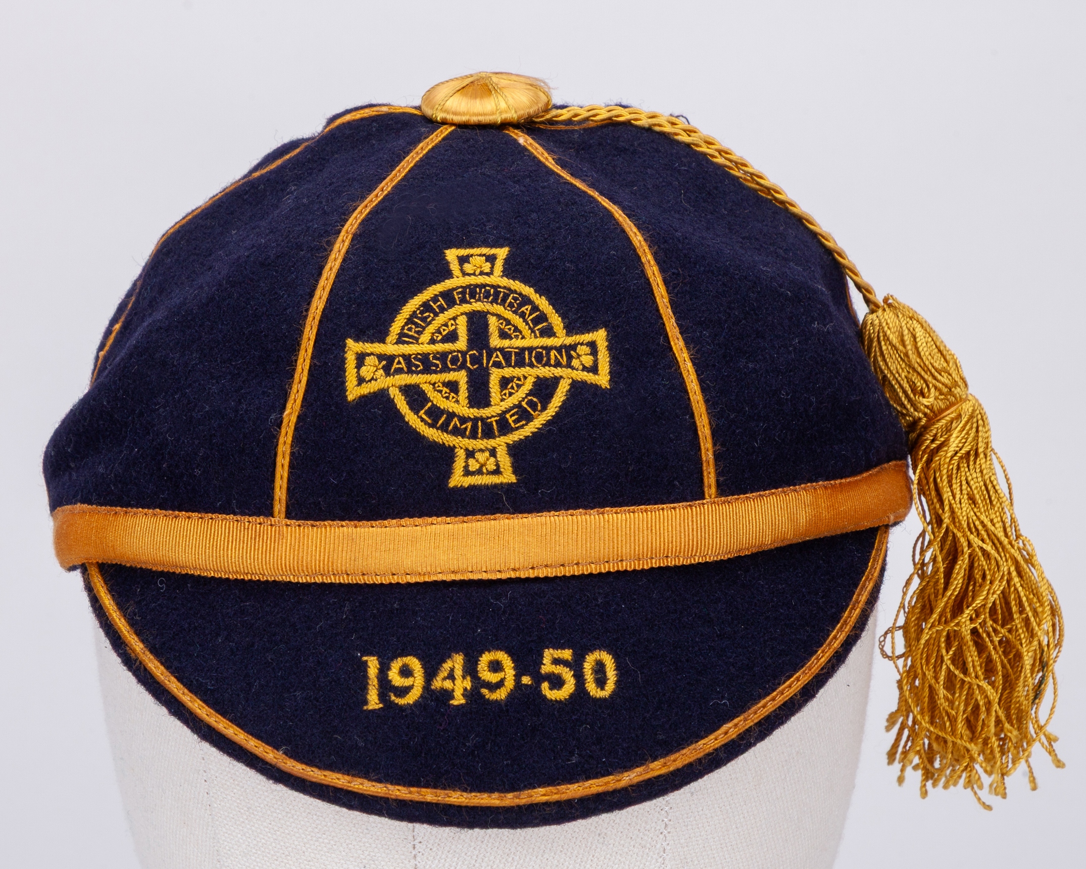 Harry Gregg blue Northern Ireland International Youth cap, 1949-50 ...