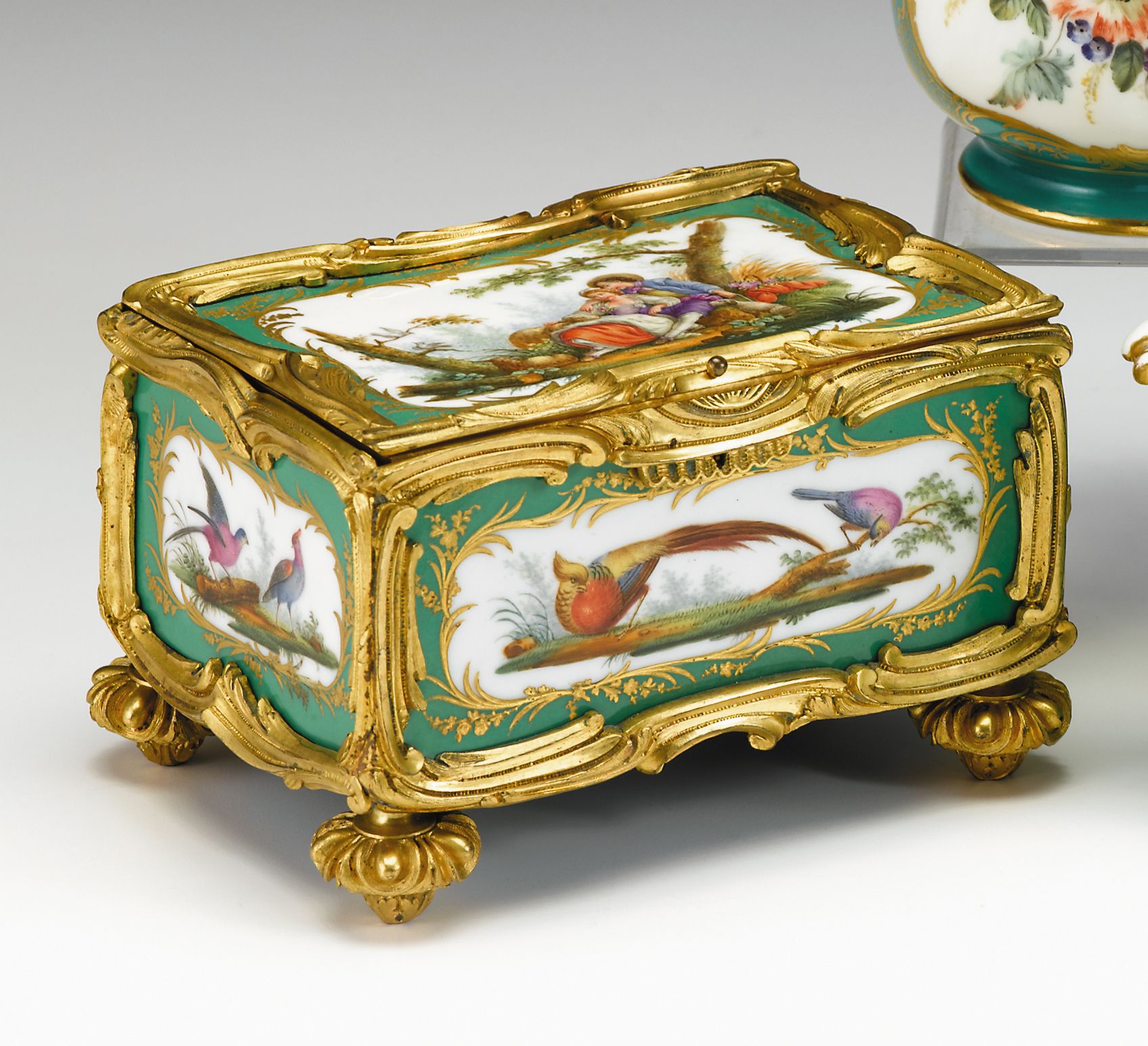 Past auction: Sevres gilt bronze mounted jewel casket circa 1760 ...