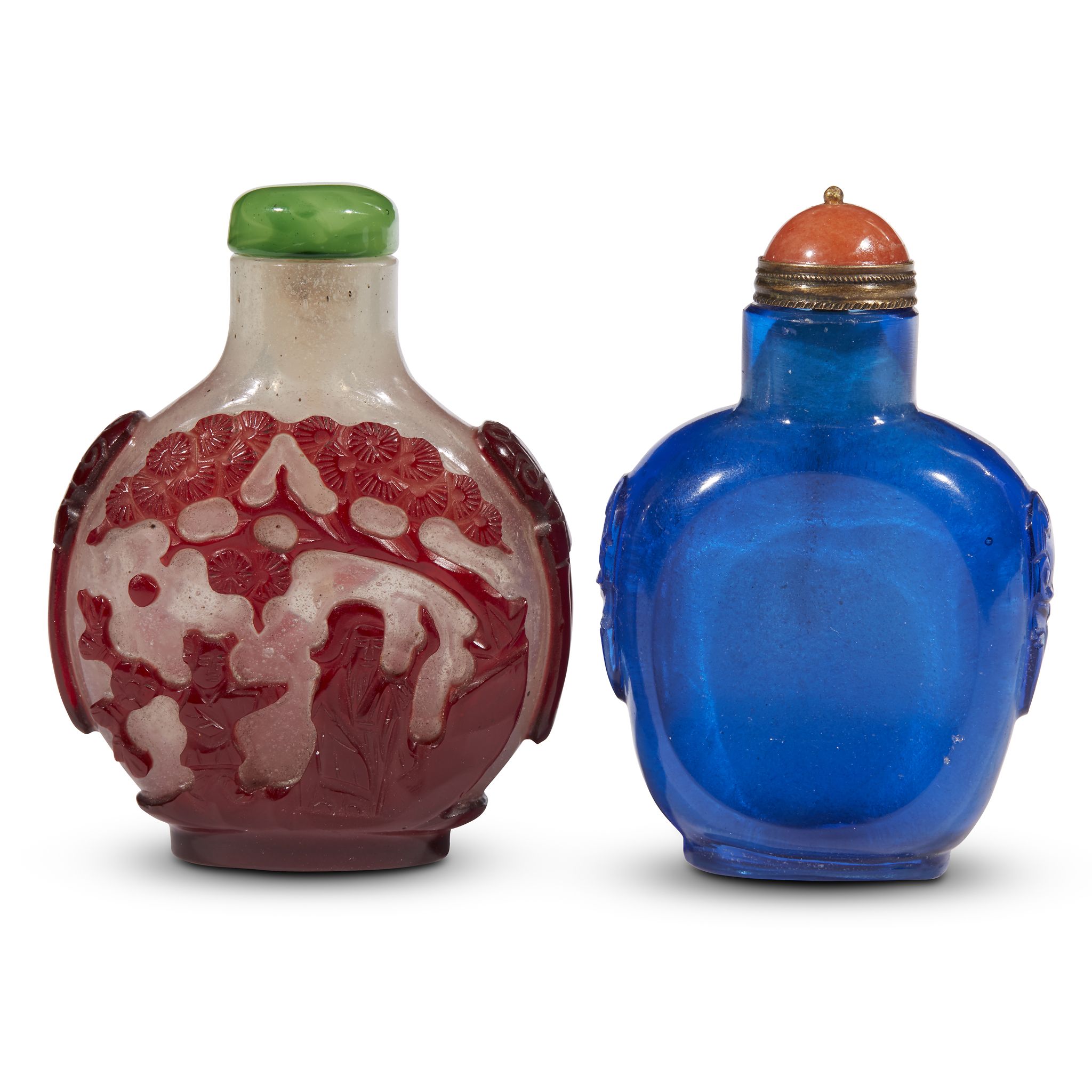 Past auction: A Chinese cobalt blue glass and a ruby-overlay "snowflake ...