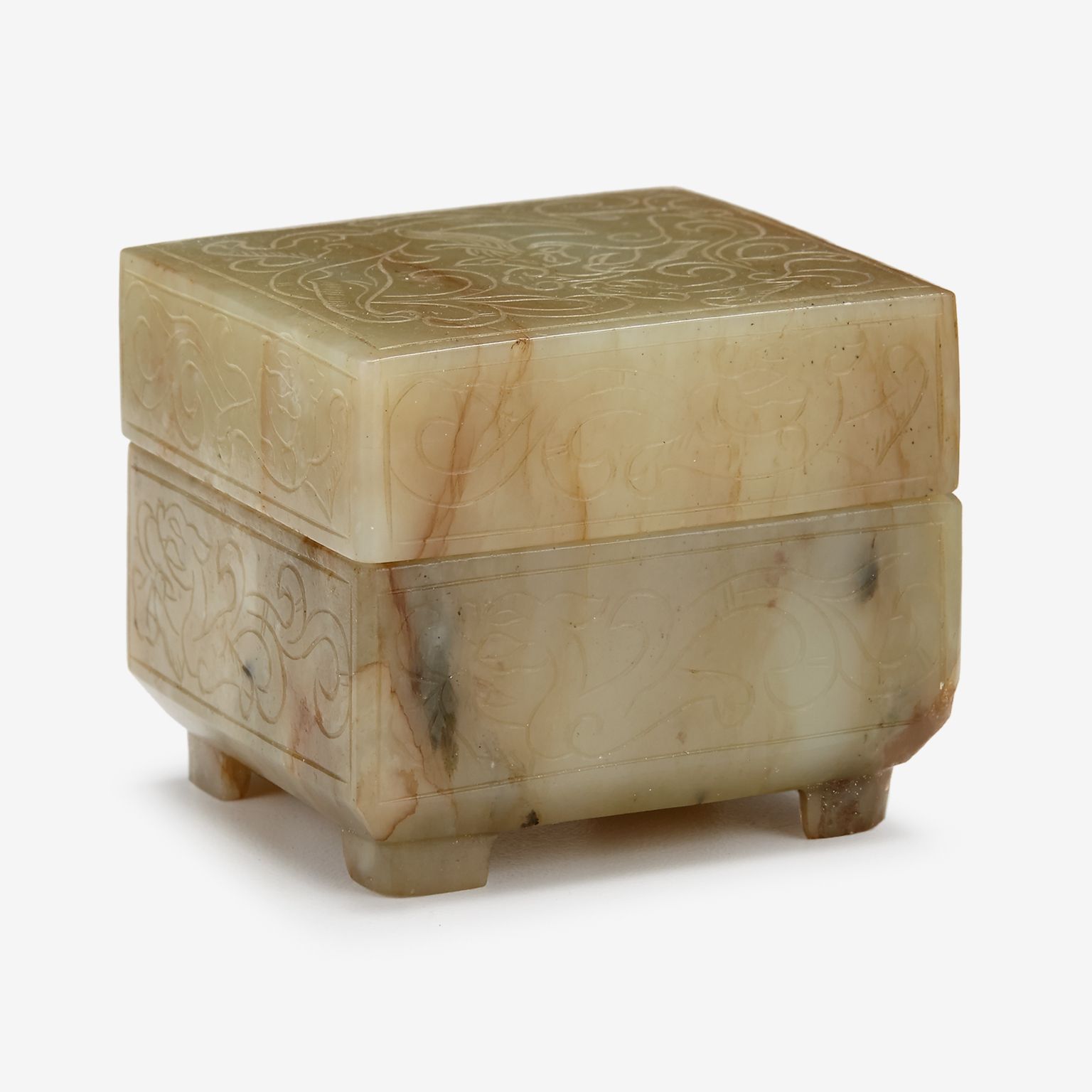 A Chinese yellow jade square box with chilong carved in shallow relief ...