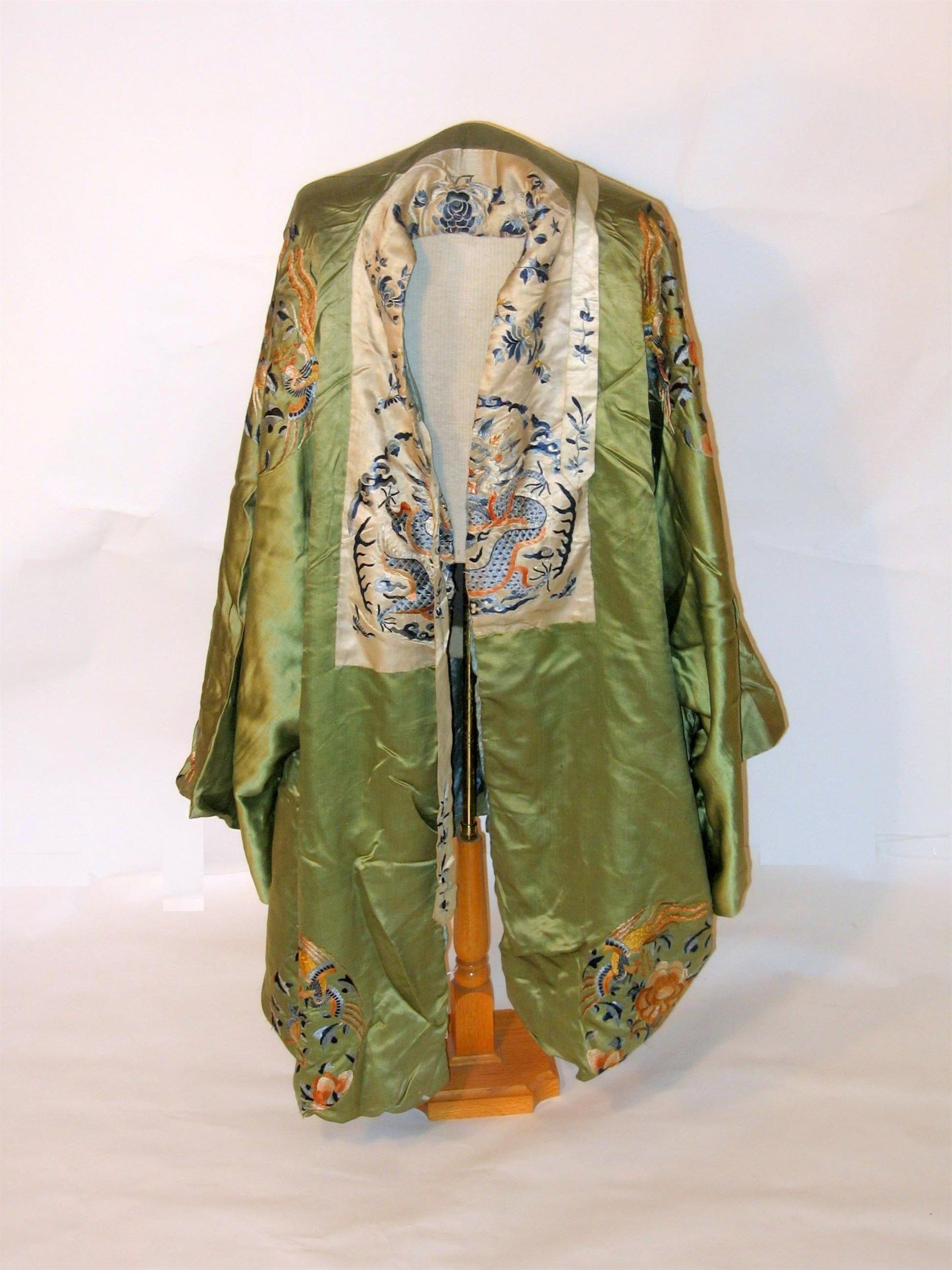 Heavy Chinese green ground embroidery robe late qing dynasty ...