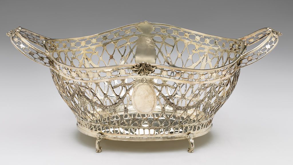 Continental silver basket late 19th century | October 5, 2011